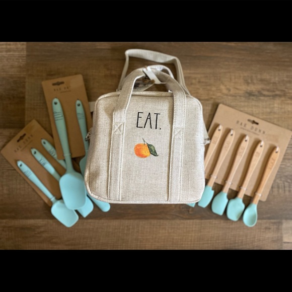 Rae Dunn | Kitchen | Nwt Rae Dunn Bundle Lunch Tote 5pc Utensil Set 3pc ...